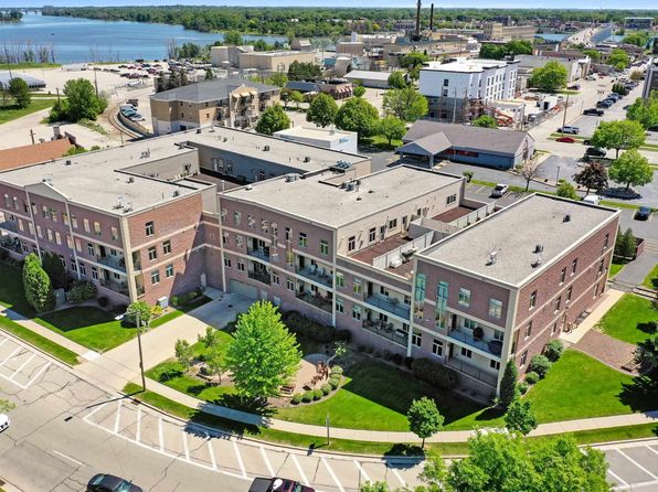 De Pere WI Condos & Apartments For Sale - 9 Listings | Zillow