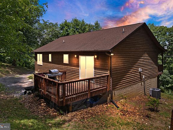 1072 Western Ln, Front Royal, VA 22630 | Zillow