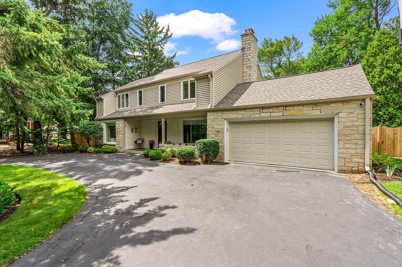 7607 North Lake DRIVE, Fox Point, WI 53217 | MLS #1846699 | Zillow