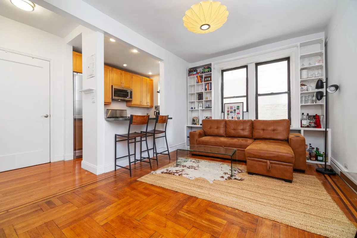 87 Barrow Street #2J in West Village, Manhattan | StreetEasy