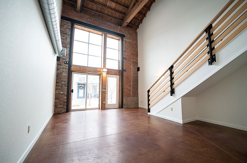 3033 Blake St, Denver, CO 80205 | Zillow