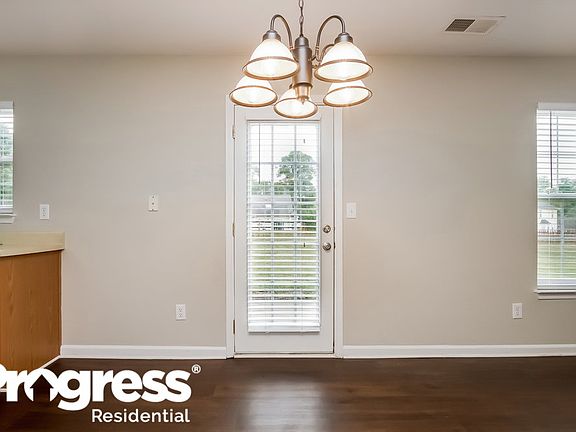 10126 Green Hedge Ave, Charlotte, NC 28269 | Zillow