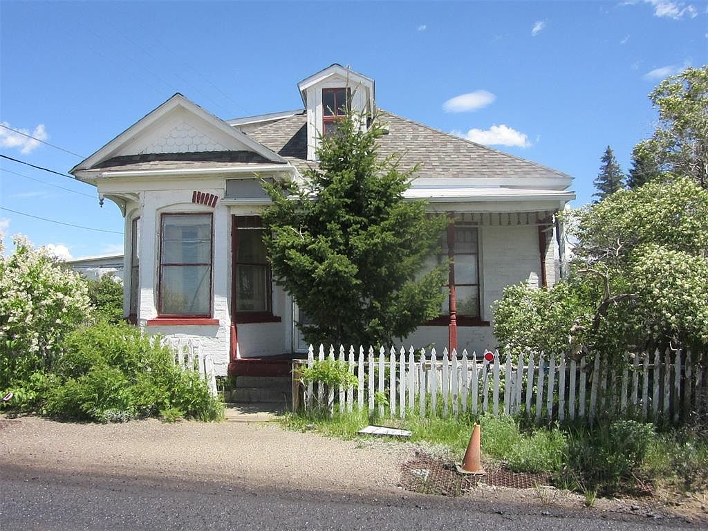 2104 N Main St, Walkerville, MT 59701 | Zillow