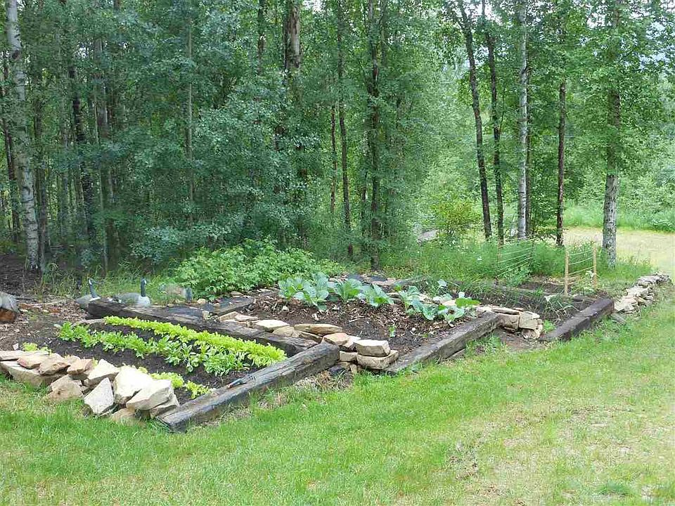 1060 Leuthold Dr, Fairbanks, AK 99712 | Zillow