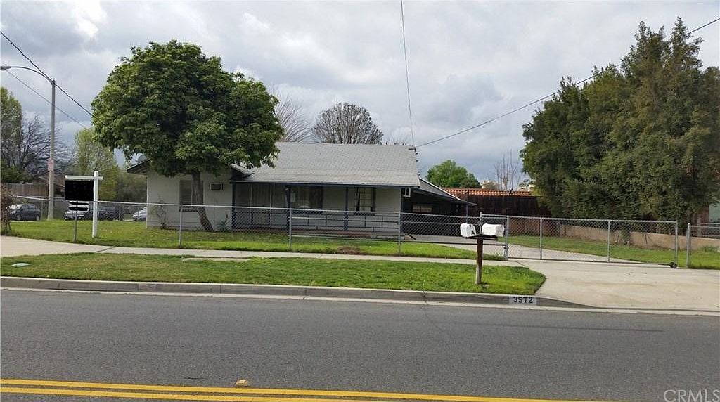 3572 Harrison St, Riverside, CA 92503 | Zillow