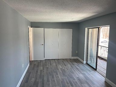 8 Madrid Sq APT 5, Brockton, MA 02301 | Zillow