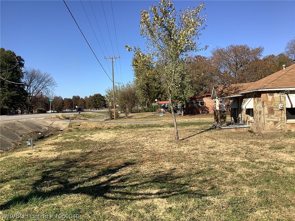 802 Kentucky Ave, Panama, OK 74951 | Zillow