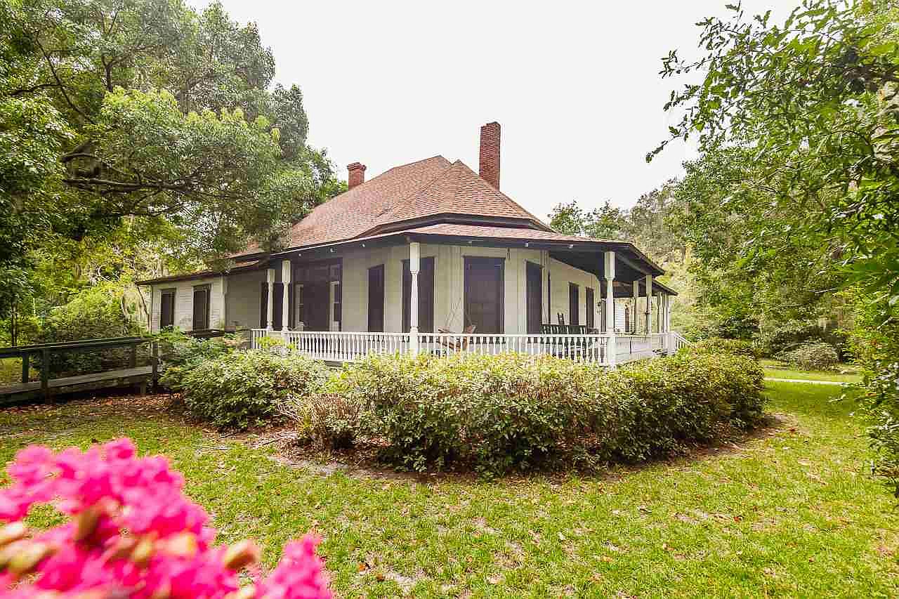 2562 NE Captain Buie Rd, Pinetta, FL 32350 | Zillow