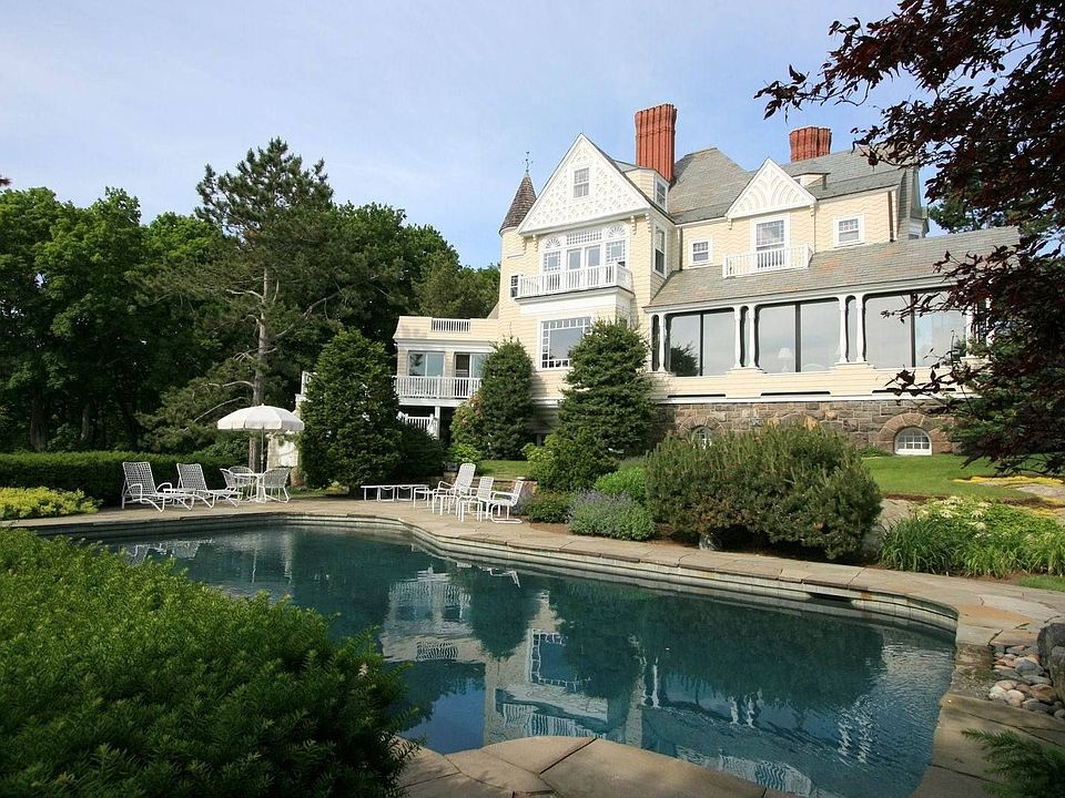 14 Smiths Point Rd, Manchester, MA 01944 | Zillow