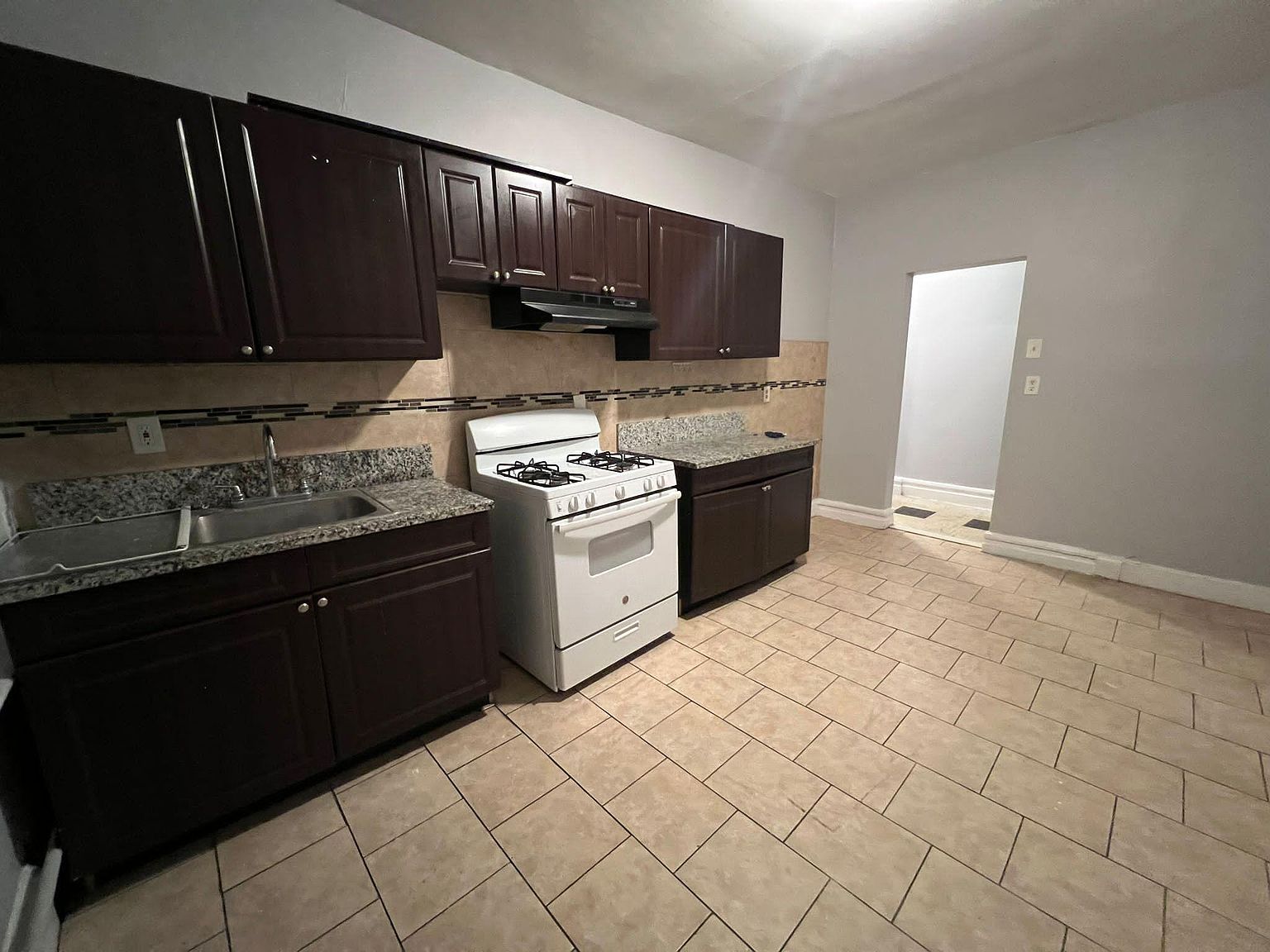 94 Fairmount Ter APT 304, East Orange, NJ 07018 | Zillow