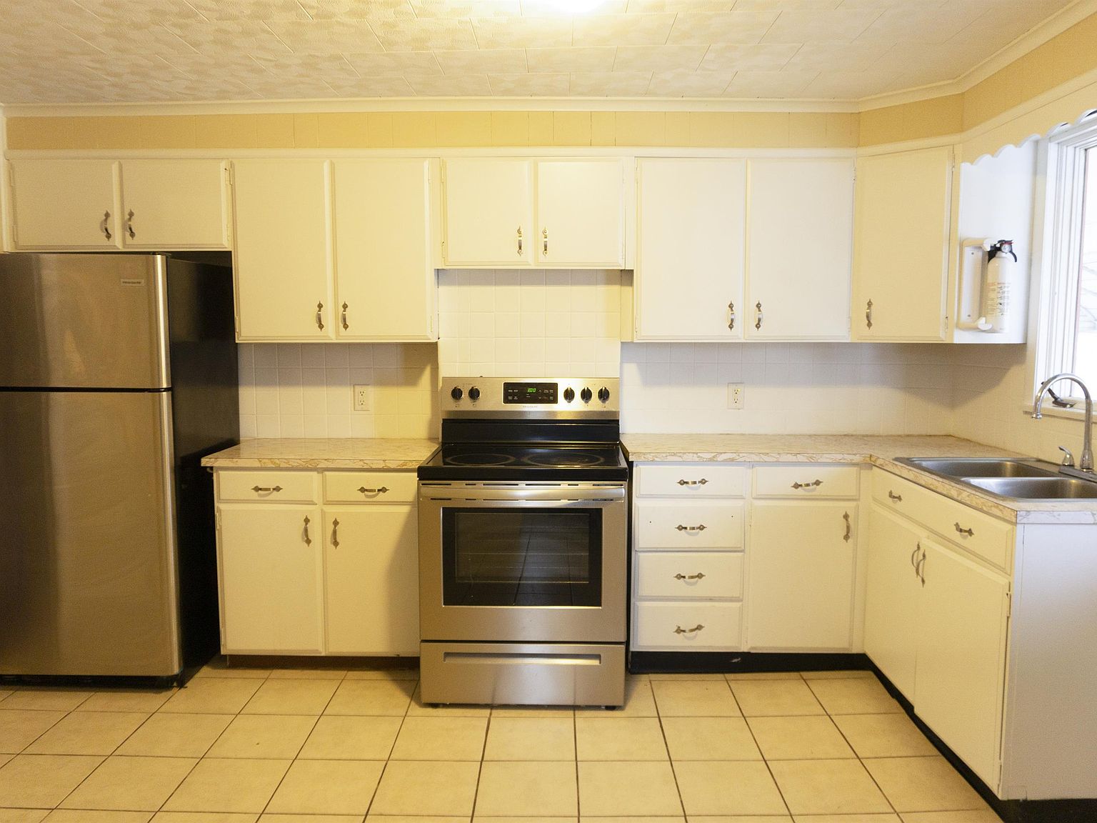 212 Prospect Ave # 212 Prospect - Suite 2 (Right), Scranton, PA 18505 ...