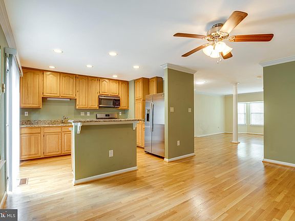 6113 George Baylor Dr, Centreville, VA 20121 | Zillow