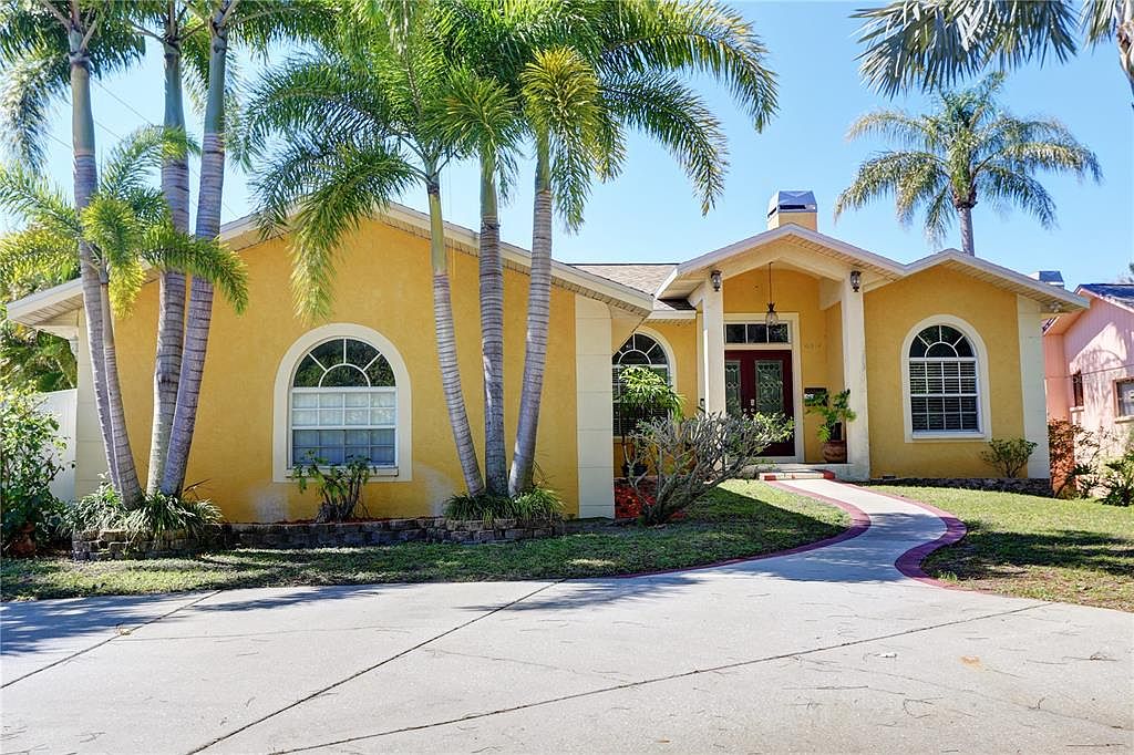 6914 Park St S, Saint Petersburg, FL 33707 | Zillow