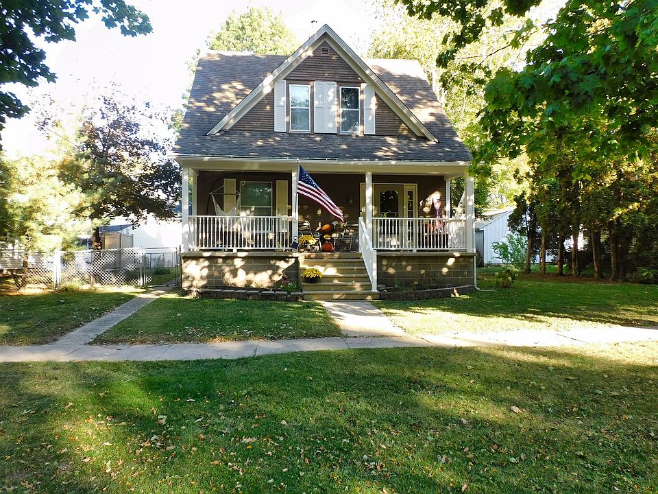 505 S 5th St, Oregon, IL 61061 | Zillow