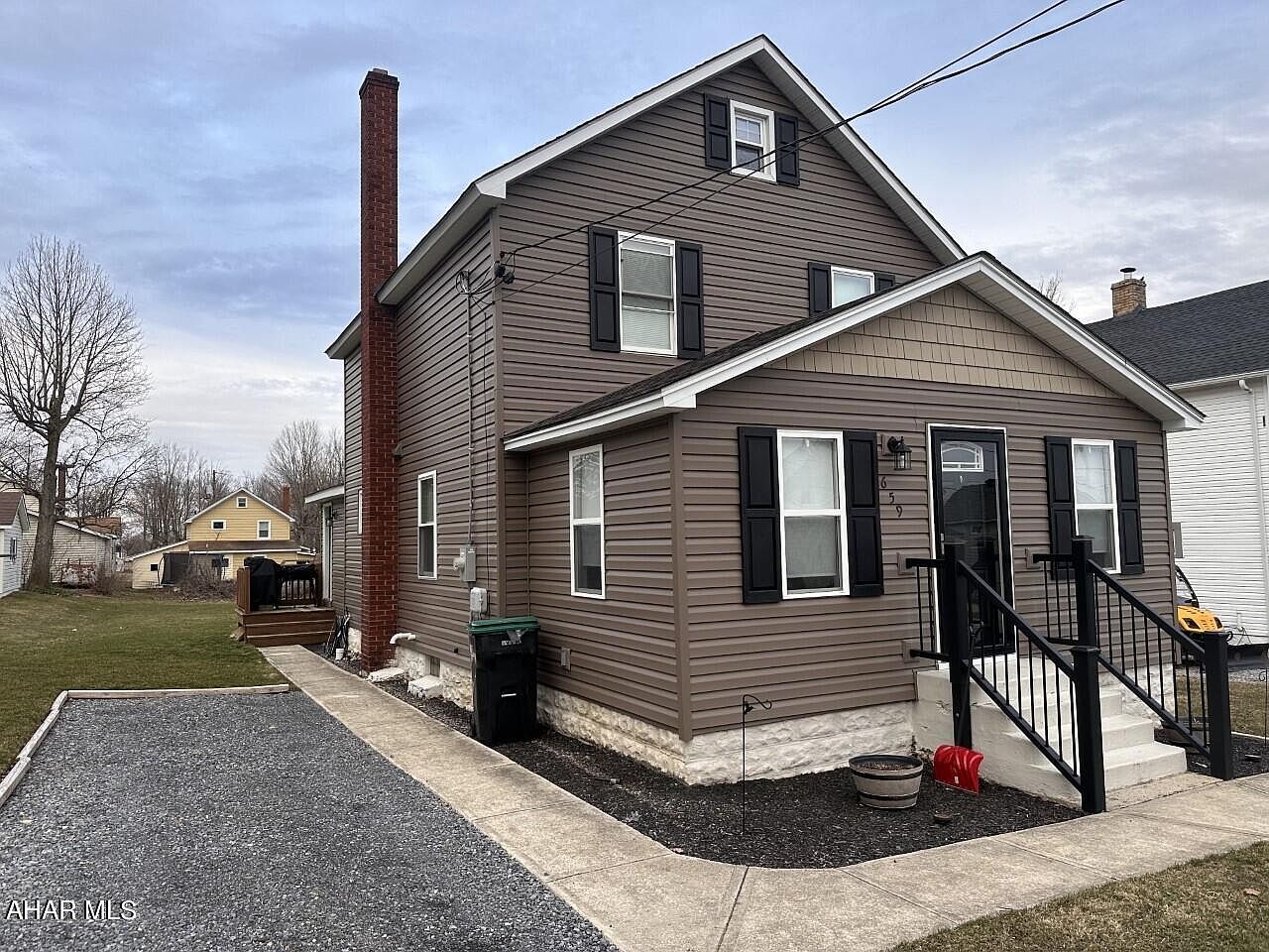 659 6th St, Colver, PA 15927 | Zillow