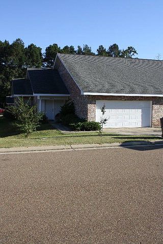 107B Richmond Trl NE, Brookhaven, MS 39601 | Zillow