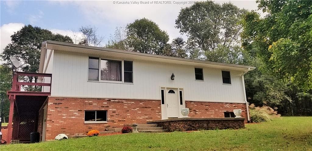 579 Oak Grove Rd, Letart, WV 25253 | Zillow