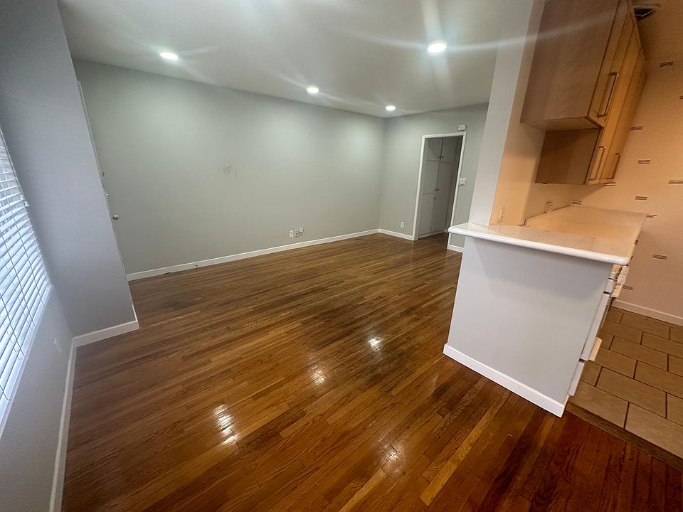 The Woodbine - 10617 Woodbine St Los Angeles CA | Zillow