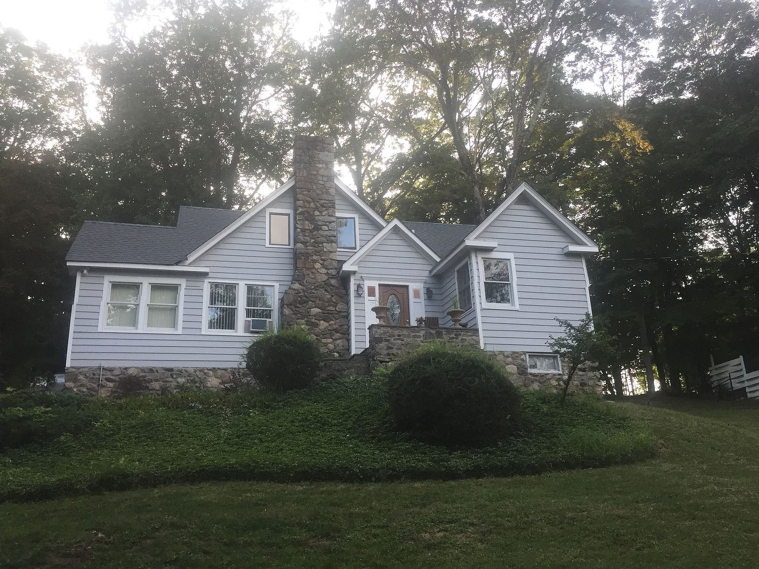 10 Old Roaring Brook Rd, Mount Kisco, NY 10549 | Zillow