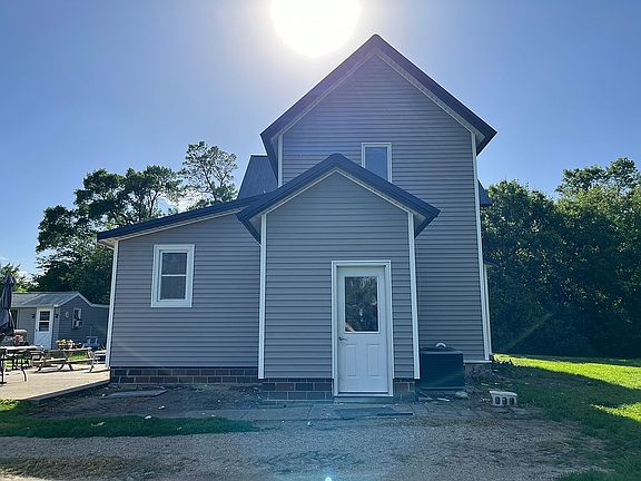 22720 County Highway 8, Milroy, MN 56263 | Zillow