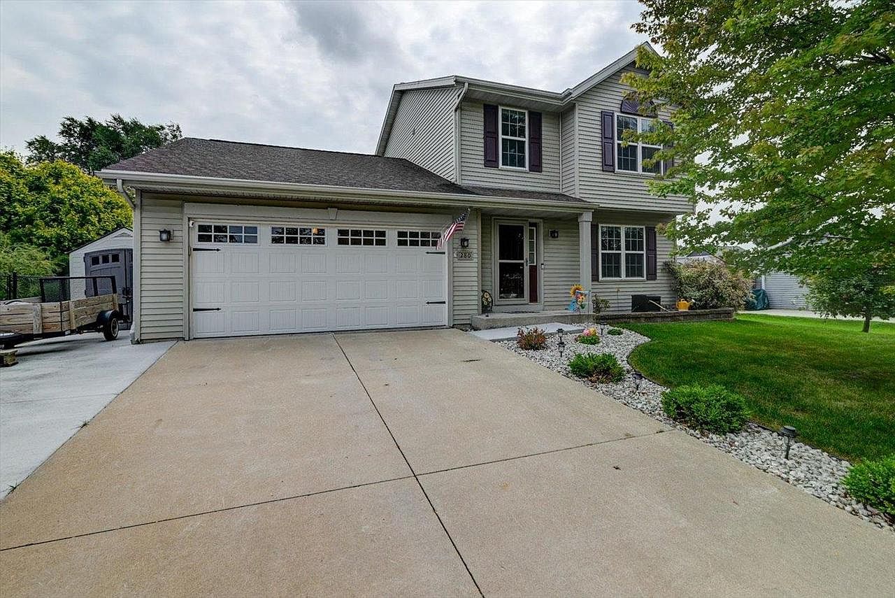 280 Ridgeview Drive, Lake Mills, WI 53551 | Zillow