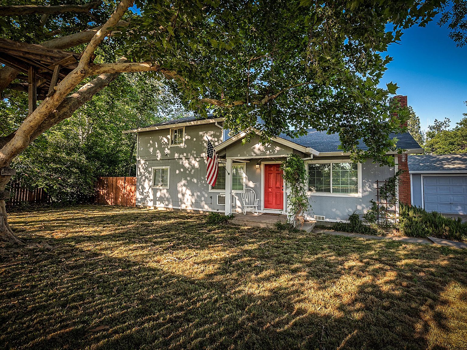 5881 Reno Ln, Redding, CA 96001 | Zillow