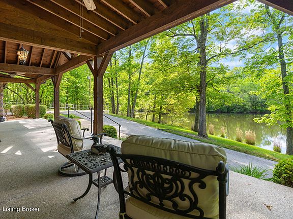 6601 Old Heady Rd, Louisville, KY 40299 | MLS #1666096 | Zillow