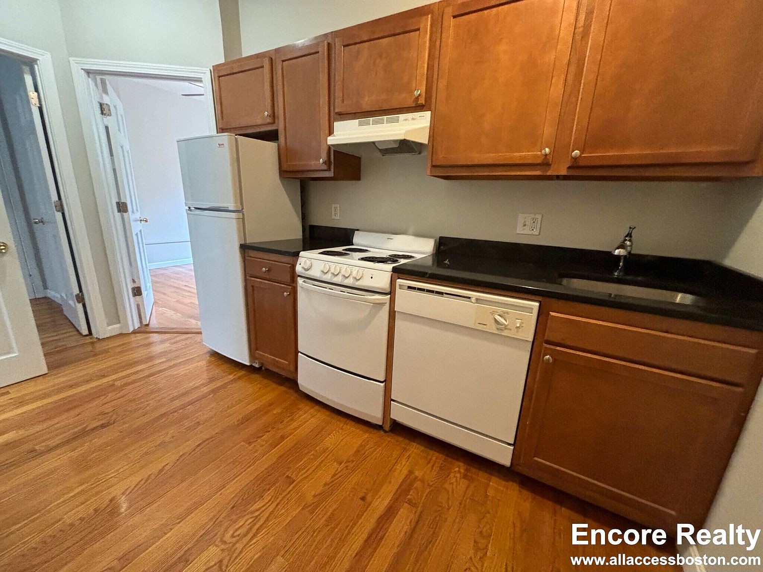115 Salem St #18, Boston, MA 02113 | Zillow