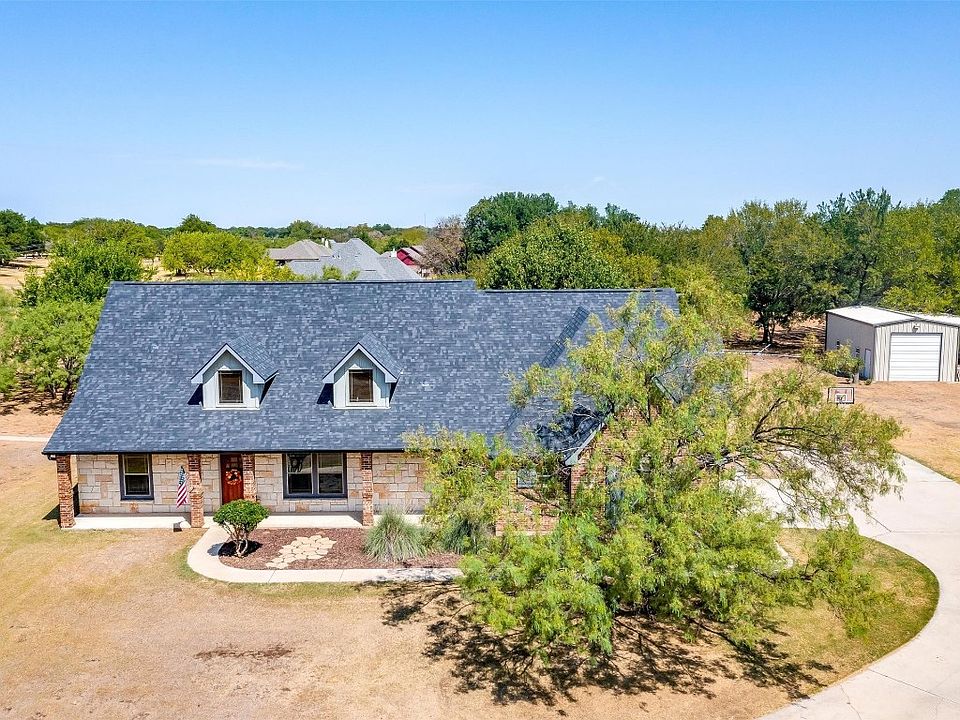 799 Highland Rd, Springtown, TX 76082 | Zillow