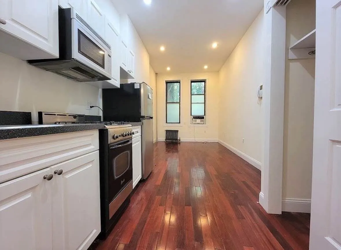 415 West 56th Street #M in Hell's Kitchen, Manhattan | StreetEasy