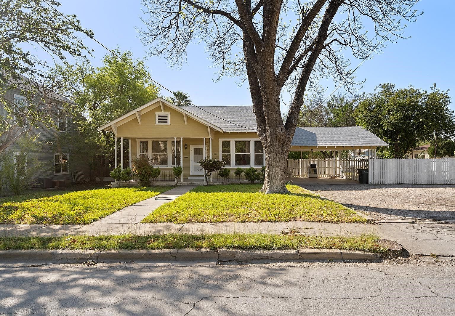 603 E Losoya St, Del Rio, TX 78840 | MLS #206906 | Zillow