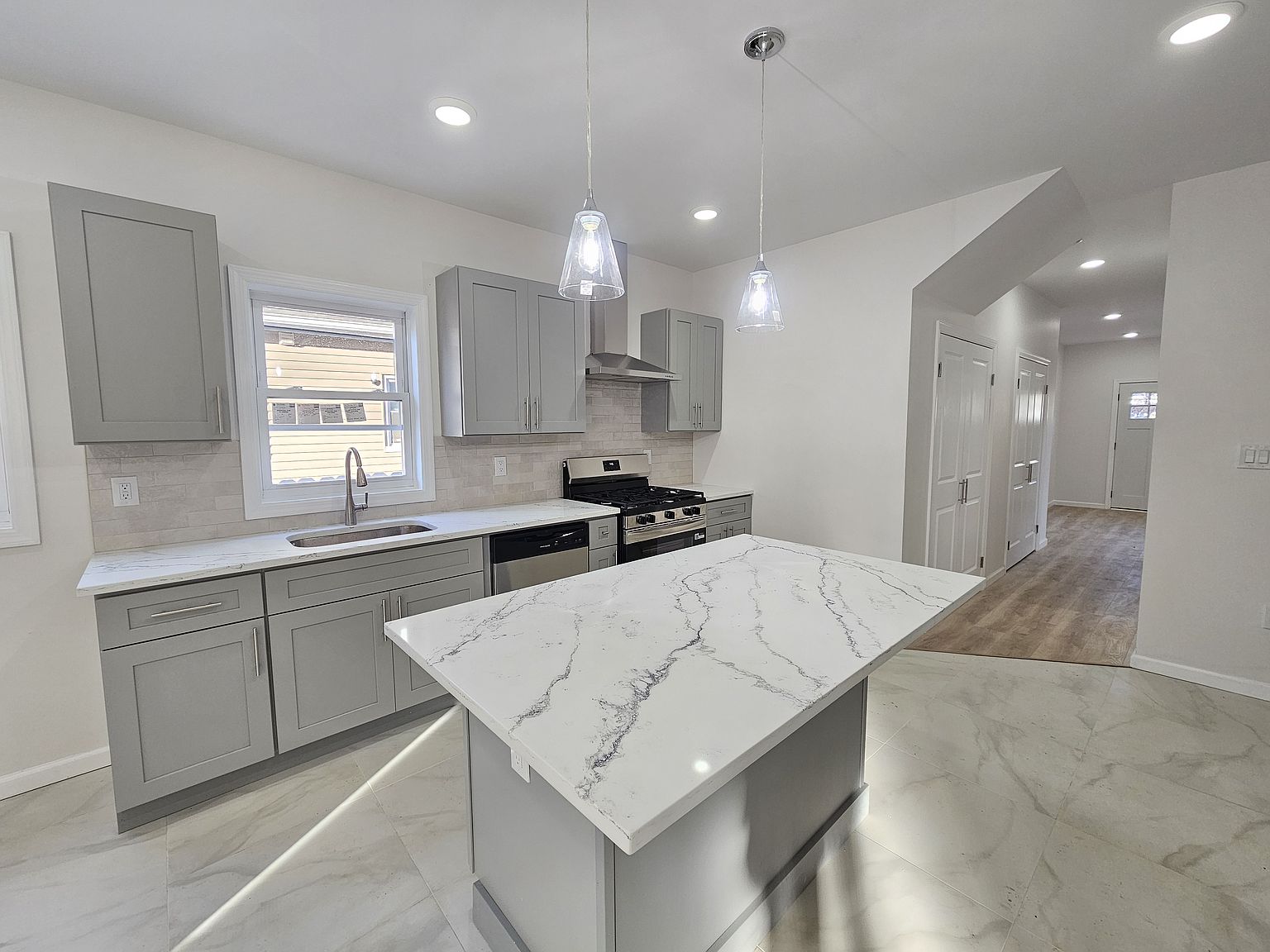 118-120 Chilton St #1, Elizabeth, NJ 07202 | Zillow
