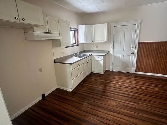 330 Ash St, Erie, PA 16507 | Zillow