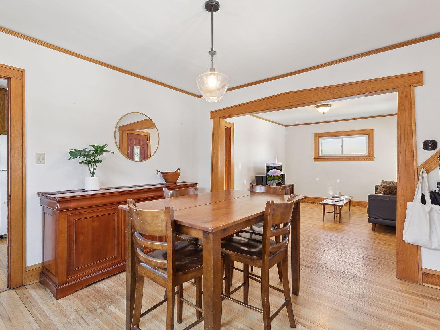 2116 E 37th St, Minneapolis, MN 55407 | Zillow