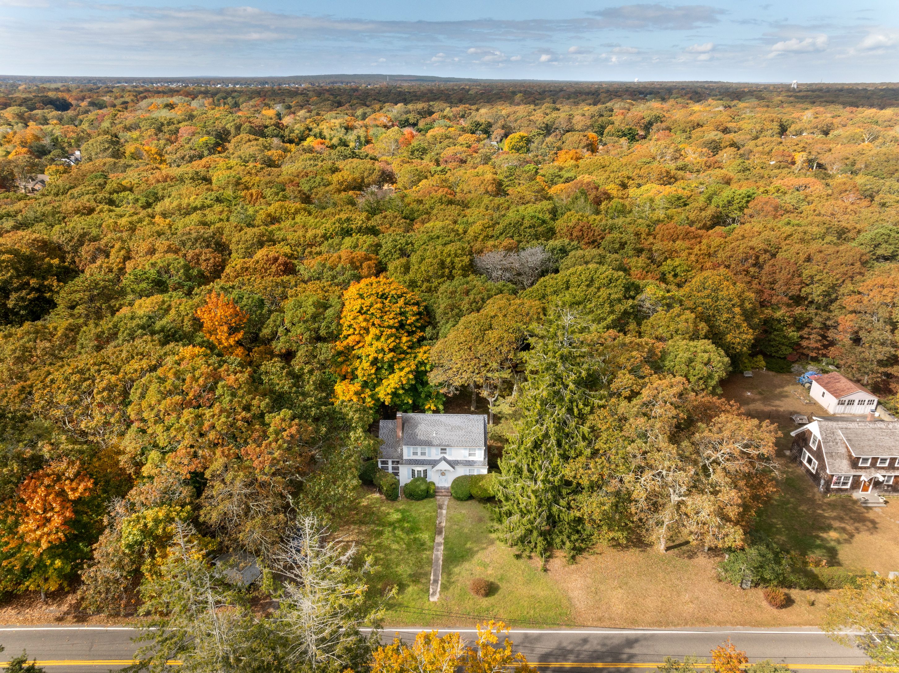 188 Lynn Ave, Hampton Bays, NY 11946 | Out East