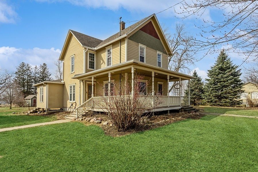 504 Dallas St, Dexter, IA 50070 | Zillow