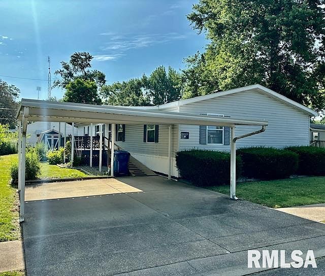 13 Bone Valley Dr, Springfield, IL 62702 | Zillow