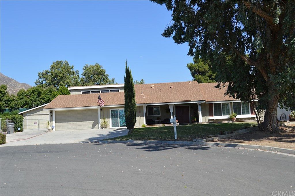 158 Radford Ct, Riverside, CA 92507 | Zillow