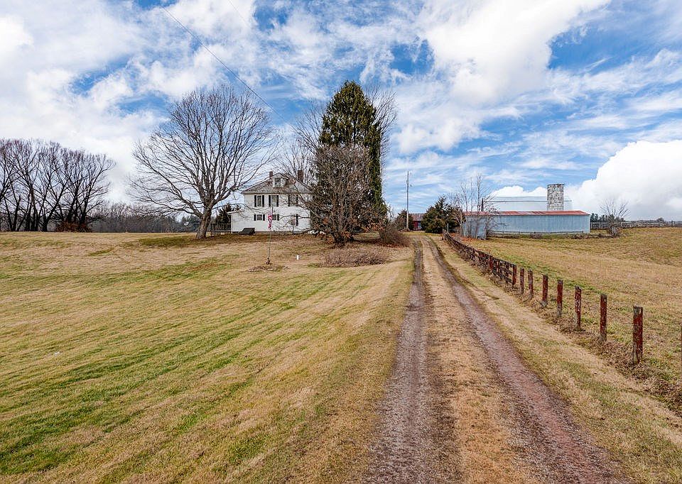 60753 Curry Rd, Mc Arthur, OH 45651 | Zillow