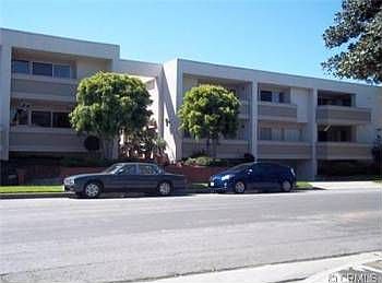 5300 Fairview Blvd APT 17, Los Angeles, CA 90056 | Zillow