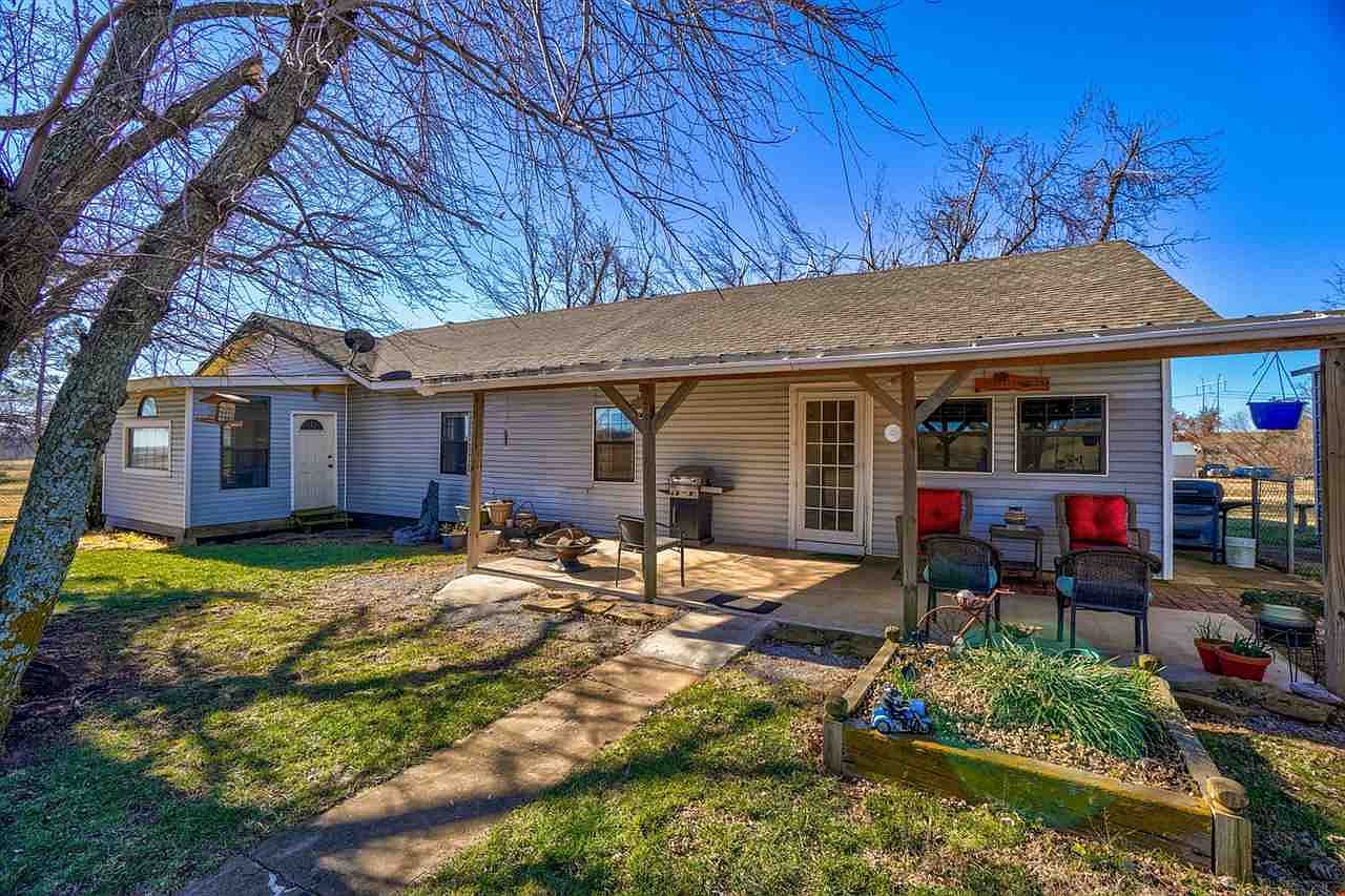 19142 State Highway 19, Apache, OK 73006 | Zillow