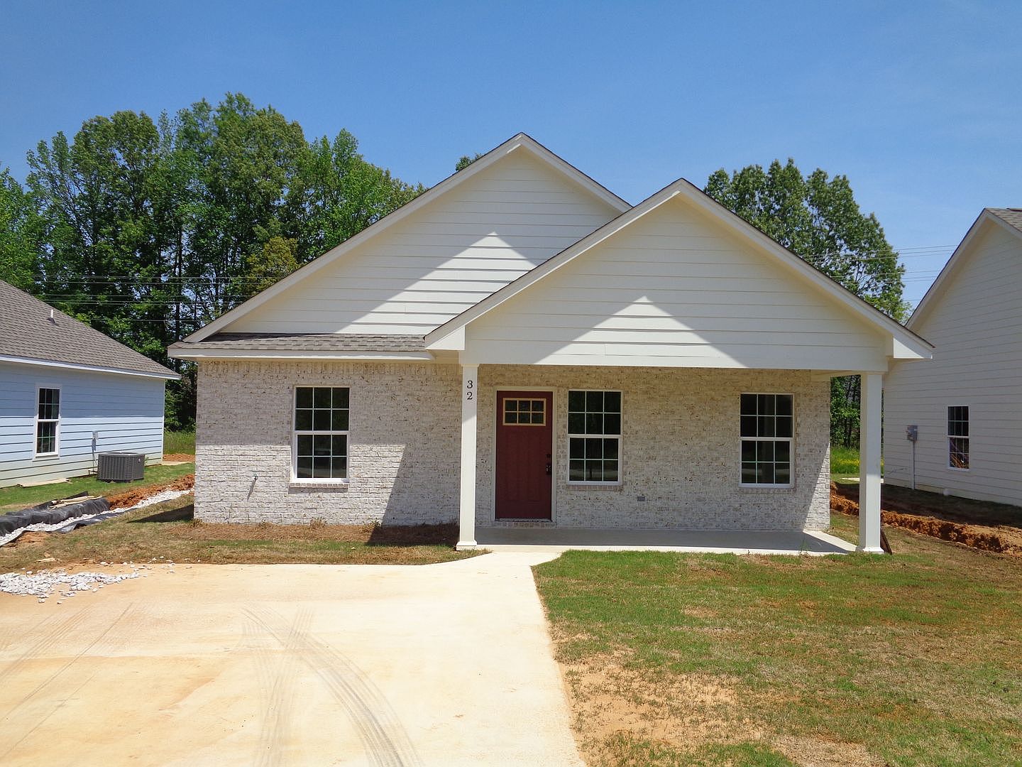 28 Locust Ln, Tupelo, MS 38801 | Zillow 28 Locust Ln, Tupelo, MS 38801 | Zillow