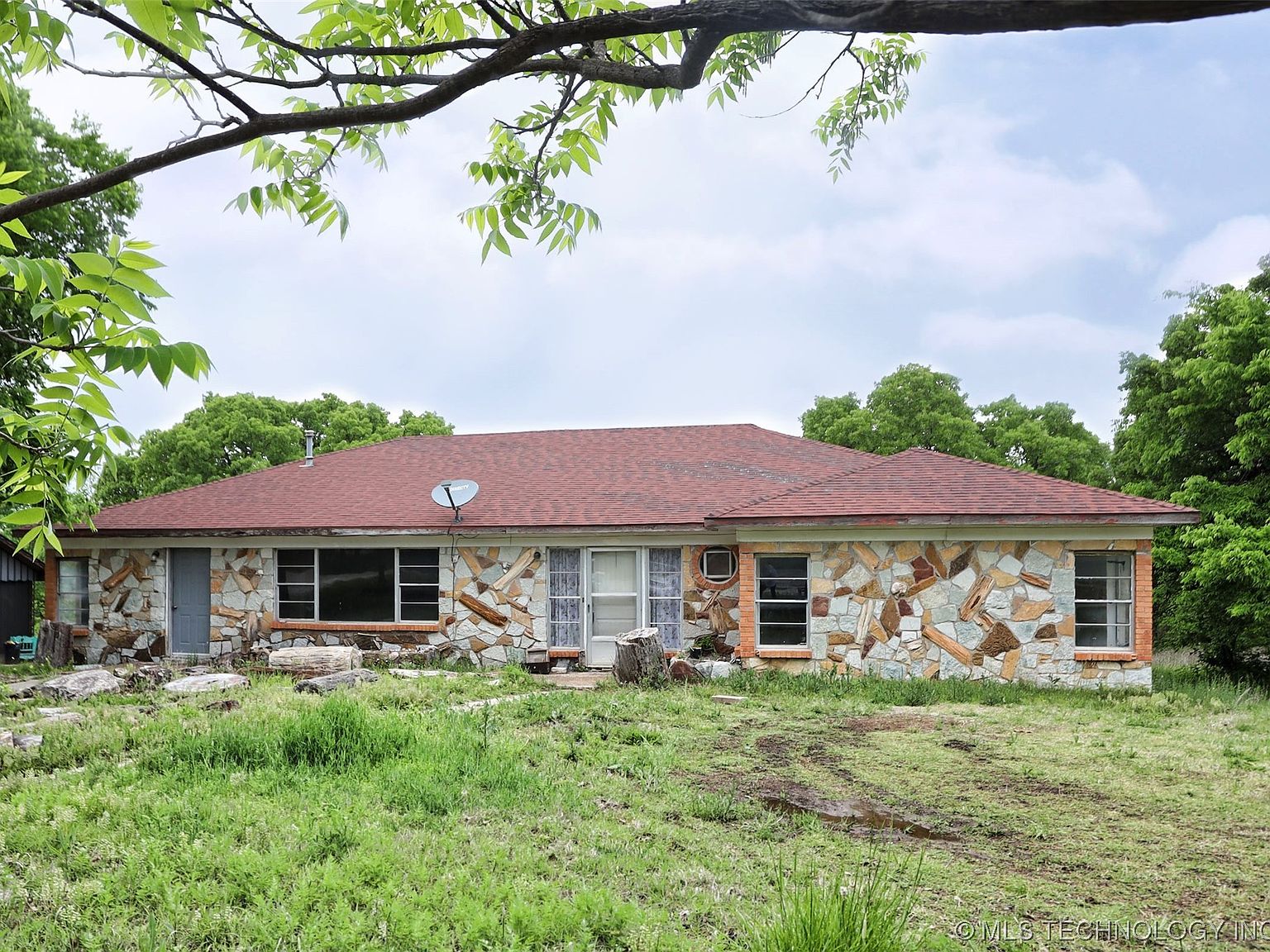 89 Chickasaw Ave, Graham, OK 73437 | MLS #2342623 | Zillow