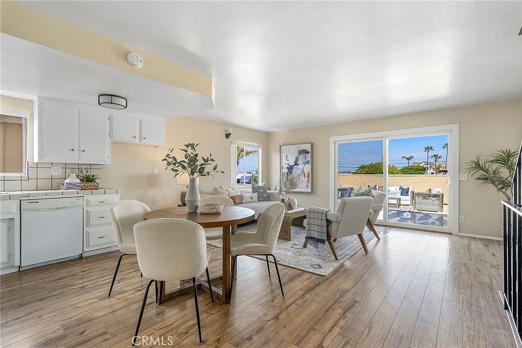 19B Surfside Ave, Surfside, CA 90743 | Zillow