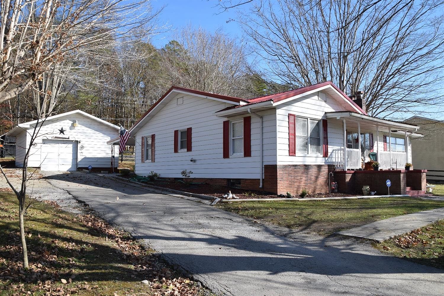 8498 26 Hwy, Rockholds, KY 40759 | Zillow