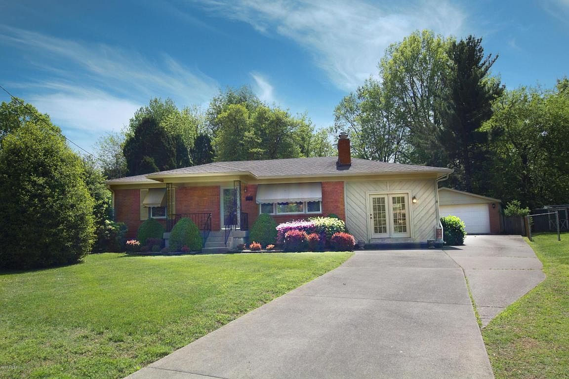 2 Lynn Lea Ct, Shively, KY 40216 | Zillow