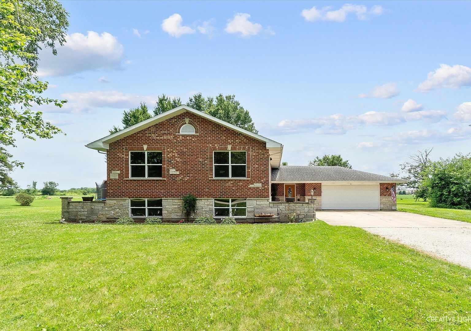 40 W Highland Dr, Bristol, IL 60512 | Zillow