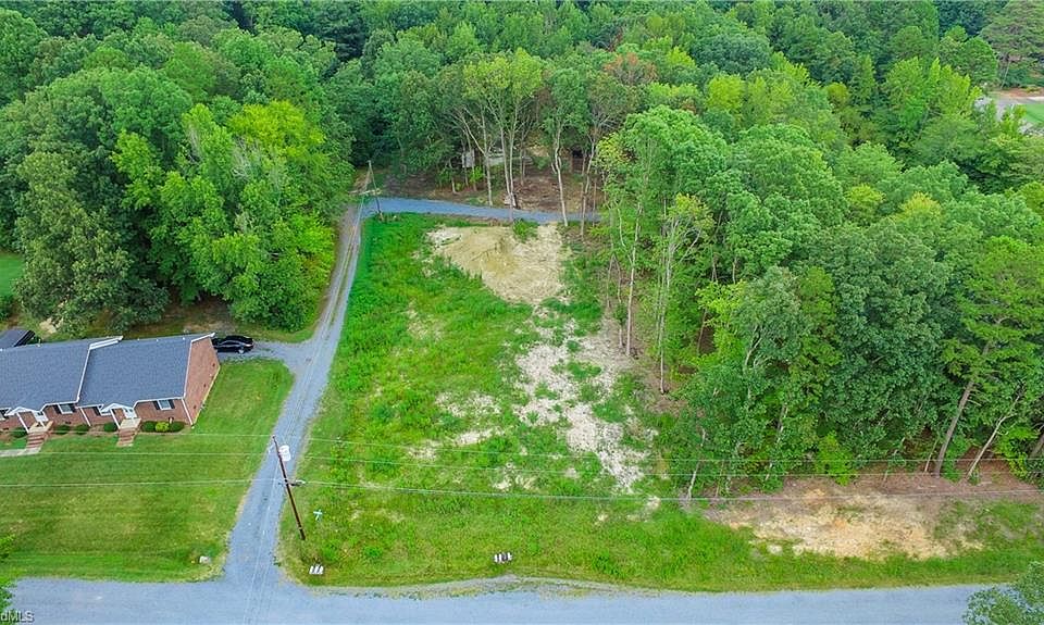 2100 Lambert Dr, Asheboro, NC 27205 | MLS #1118812 | Zillow 2100 Lambert Dr, Asheboro, NC 27205 | MLS #1118812 | Zillow