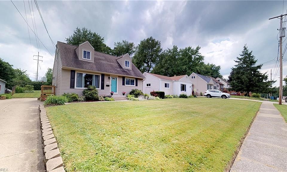 3692 Argonne Ave, Mogadore, OH 44260 | Zillow