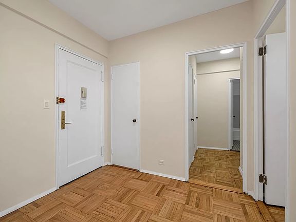 6776 Booth St UNIT 7G, Forest Hills, NY 11375 | Zillow